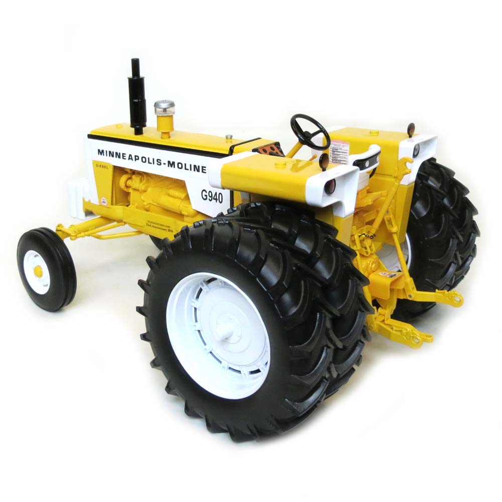 1/16 High Detail Minneapolis Moline G940, 2016 Toy Tractor Times ...