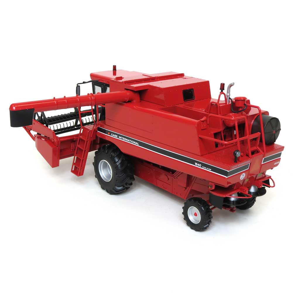 1/32 Case IH 1640 Axial-Flow Combine with 825 Header, European Version ...