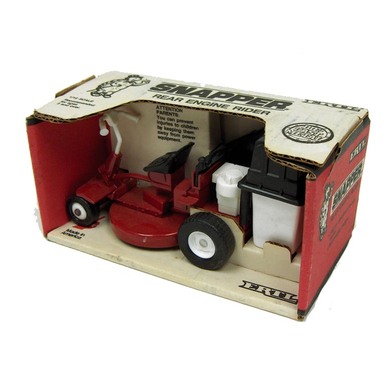 1/12 Snapper Rear Engine Rider w/ Bagger, Made in the USA by ERTL ...