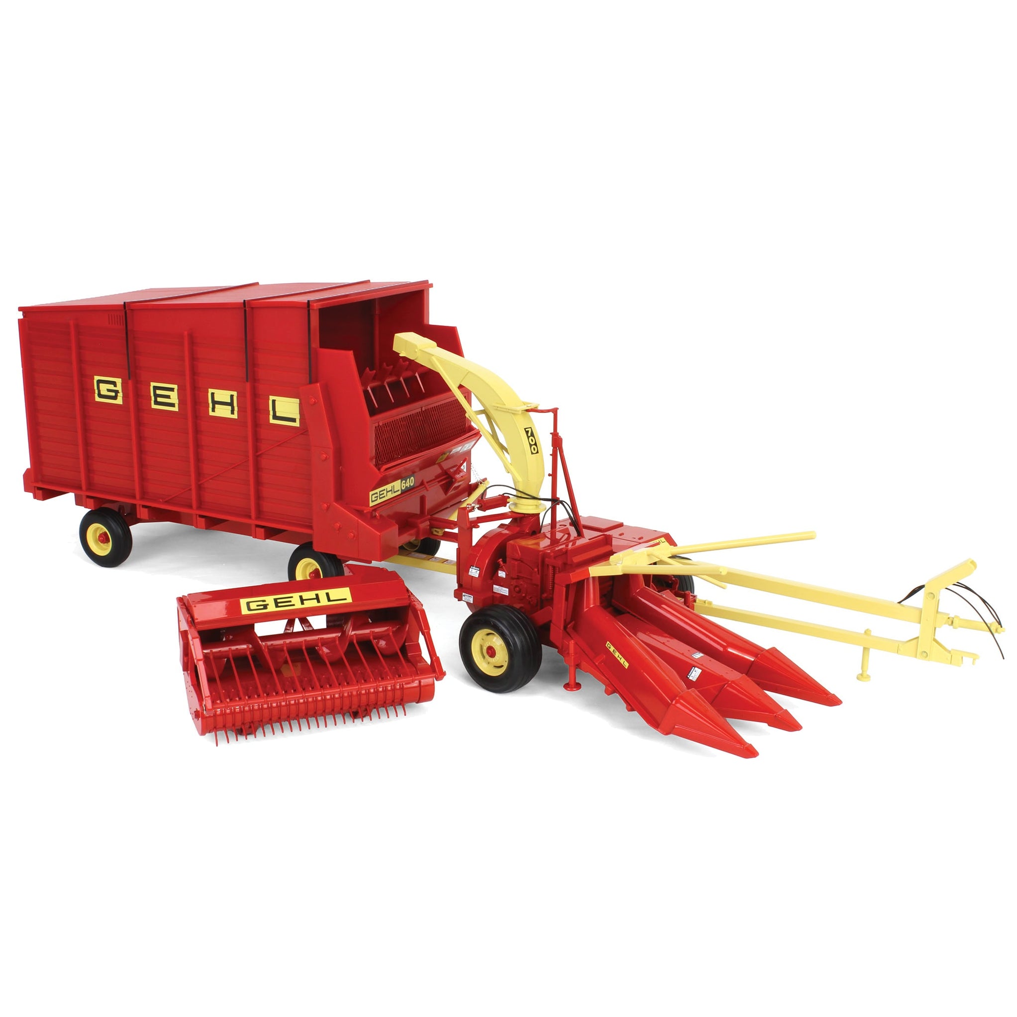 Set ~ 1/16 GEHL 640 Forage Wagon & GEHL 700 Forage Chopper by SpecCast ...