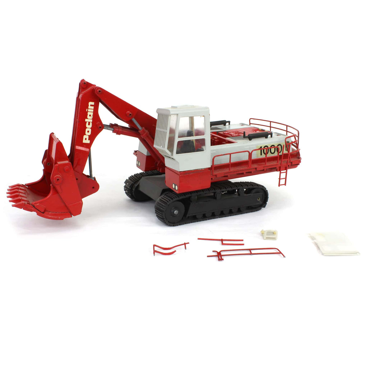 (B&D) 1/50 Poclain 1000 with Shovel - Damaged Item — Outback Toys